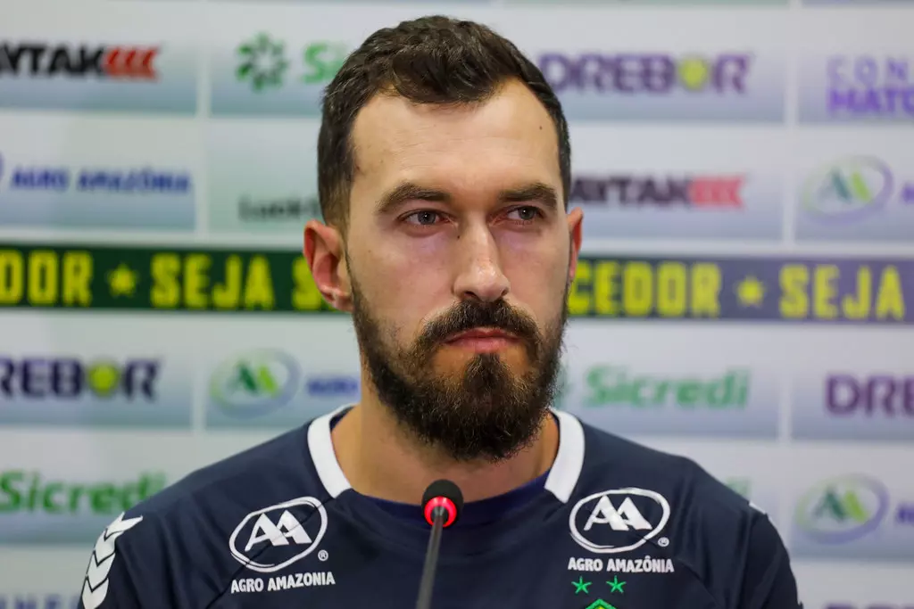 Walter se despede do Cuiabá e cita melhor escolha: “Saio muito mais ...